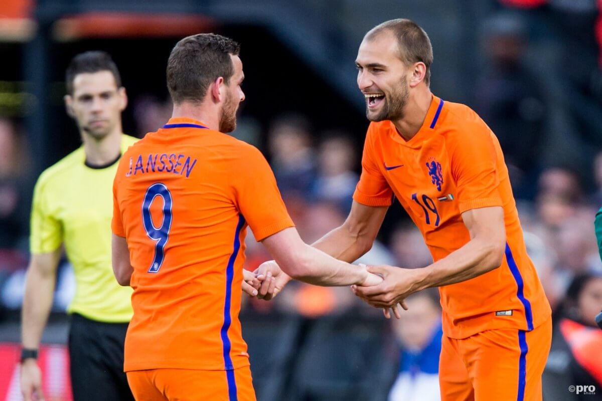 Wordt Bas Dost eindelijk eerste spits? · Mee met Oranje